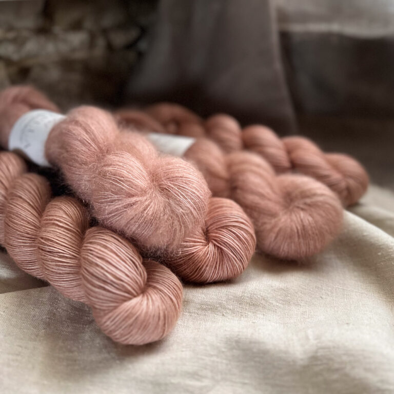 STELLA - HAND-DYED MOHAIR AND SILK YARN - Woolissime