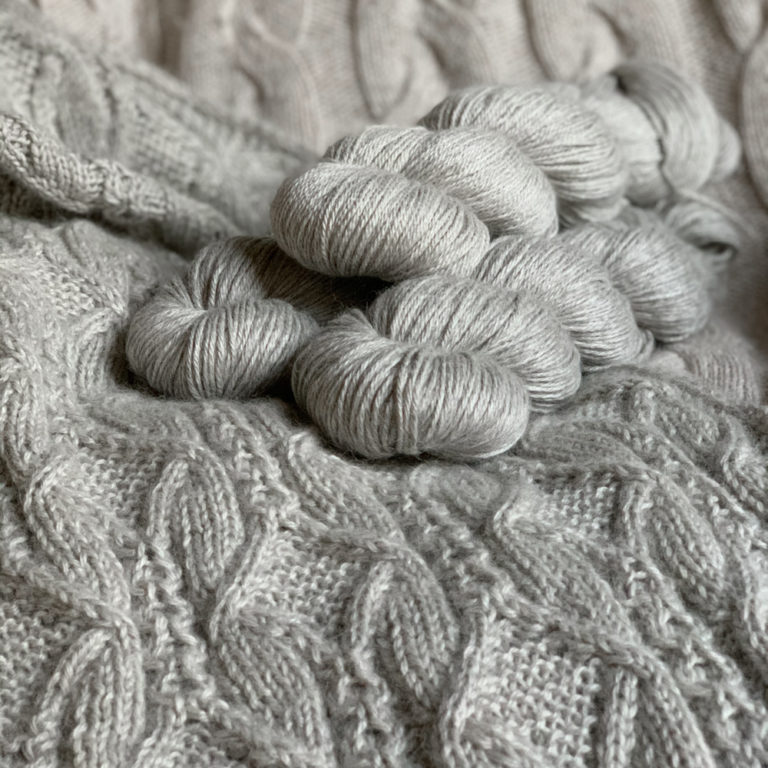 LOU - Fil 100 % MERINO TEINT A LA MAIN - Woolissime